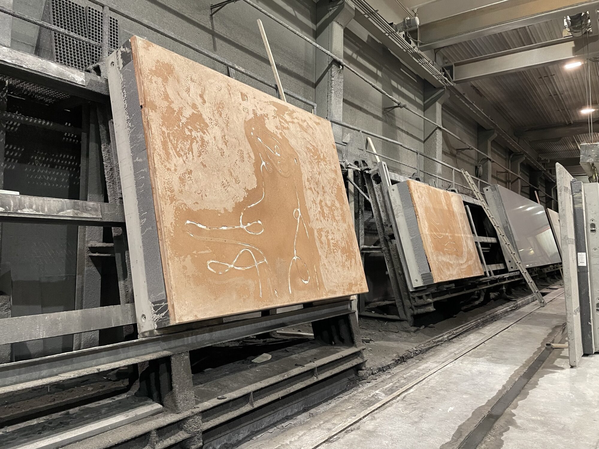 Verdens første! Vi bygger med leire og aluminium - Overhalla Betongbygg
