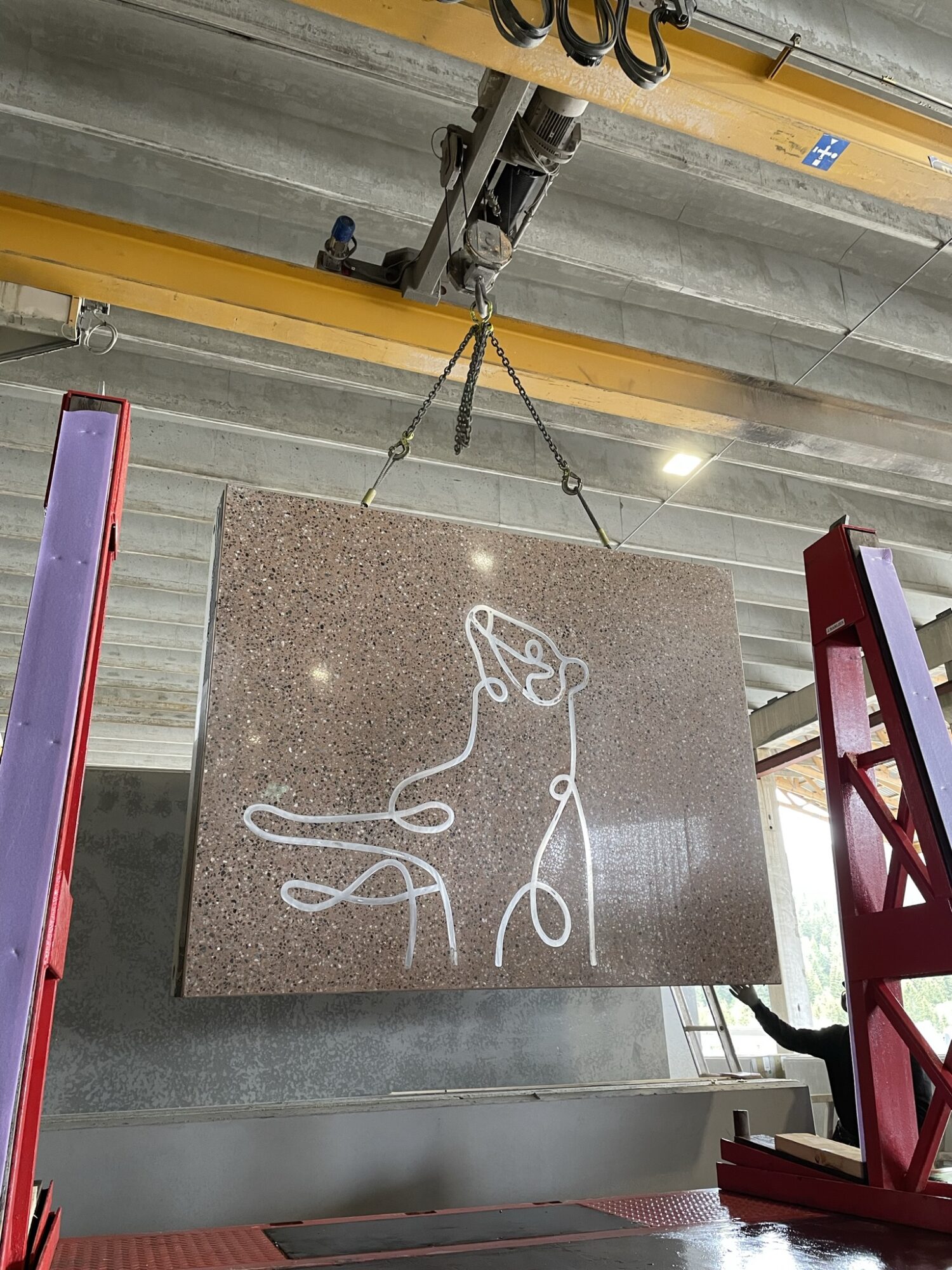 Verdens første! Vi bygger med leire og aluminium - Overhalla Betongbygg